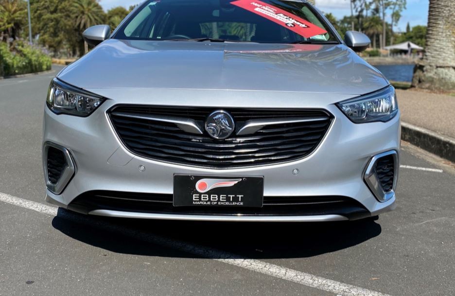 Genuine Holden Grille Assy Upper Grille With Moulds and Badge - for ZB ...