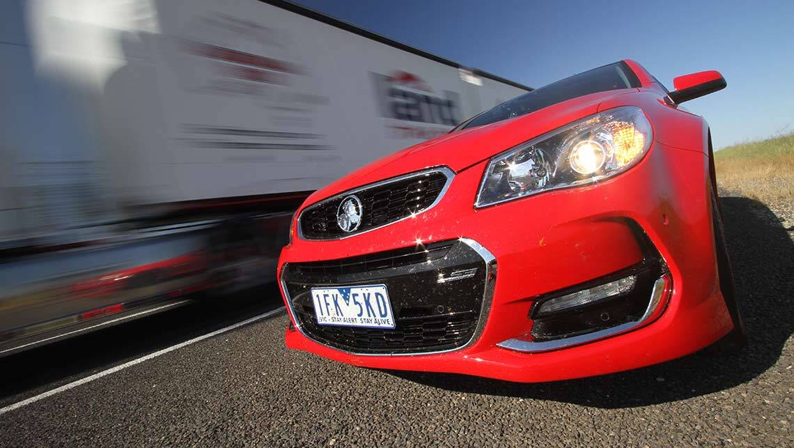 Genuine Holden Grille (Unpainted) & Chrome Trim VF VF2 SV6 SSV & SS ...