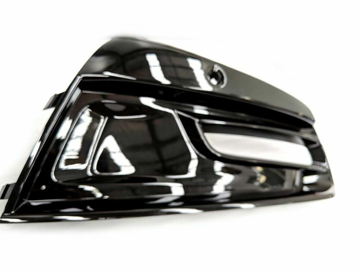 Genuine Holden Fog Lamp DRL Insert Phantom Black for VF Commodore SV6 ...