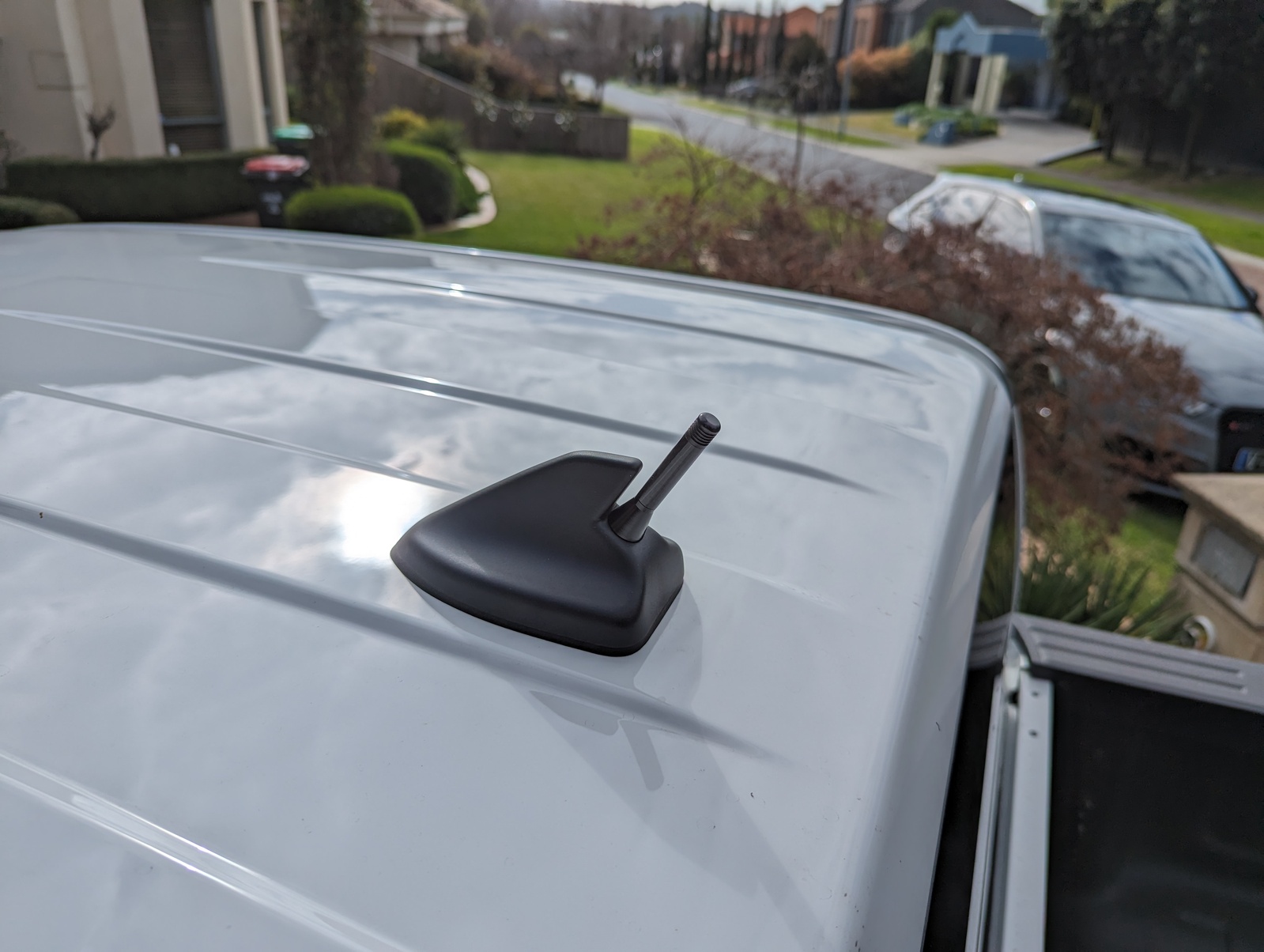 Autotecnica Antenna / Aerial Only Stubby Bee Sting for Ford UB Everest & PY Next Gen 2022>2026 ...