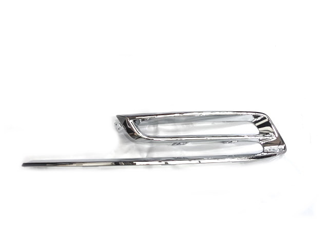 Genuine Holden Chrome Only Mould Kit for Fog Lamp / DRL VF Commodore ...