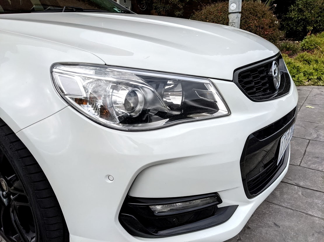 Genuine Holden / HSV Headlamps Set for VF Evoke Calais SV6 SS SSV Maloo ...