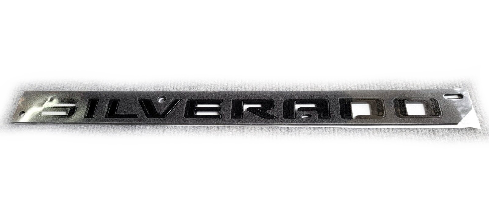 Genuine Chevrolet Badge Black 1500 "Silverado" for Tailgate Chevrolet ...